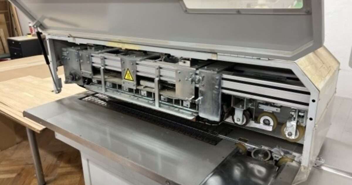 Stain-Free Conveyor Lubrication in Veneer Production | Interflon